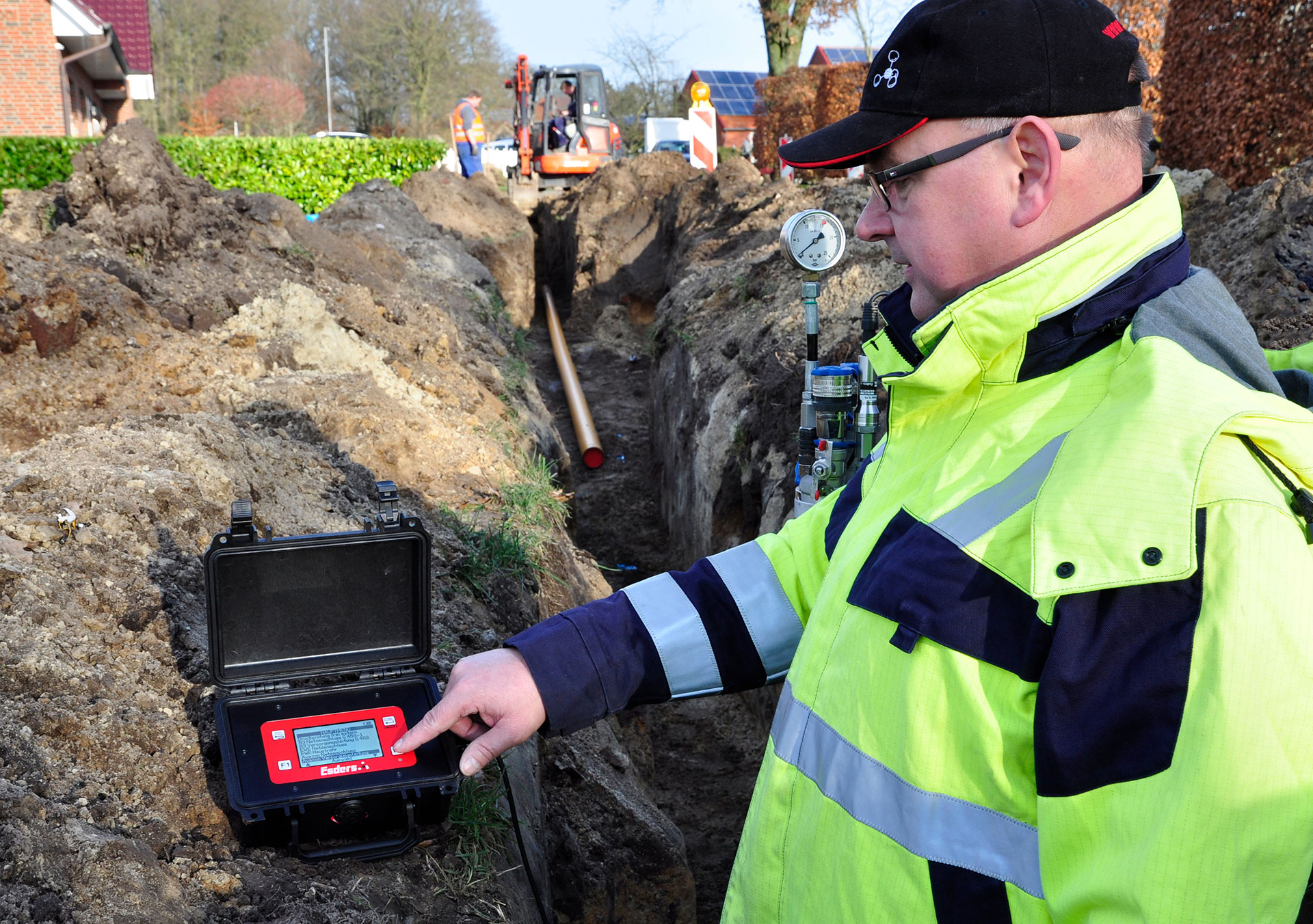 Durchführung von Wasserdruckprüfungen nach W 400-2 (Stand 08/2022) mit ...